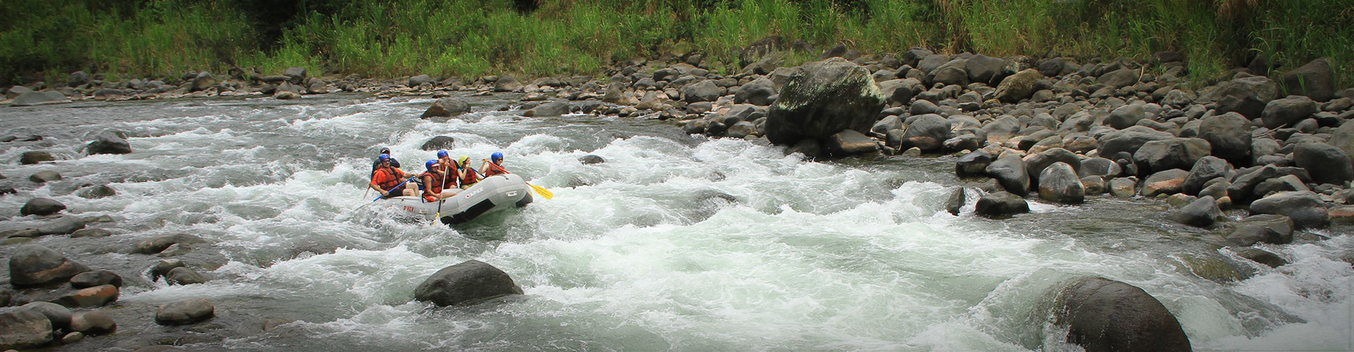 Tico´s River | We have Pacuare river rafting tours for you.